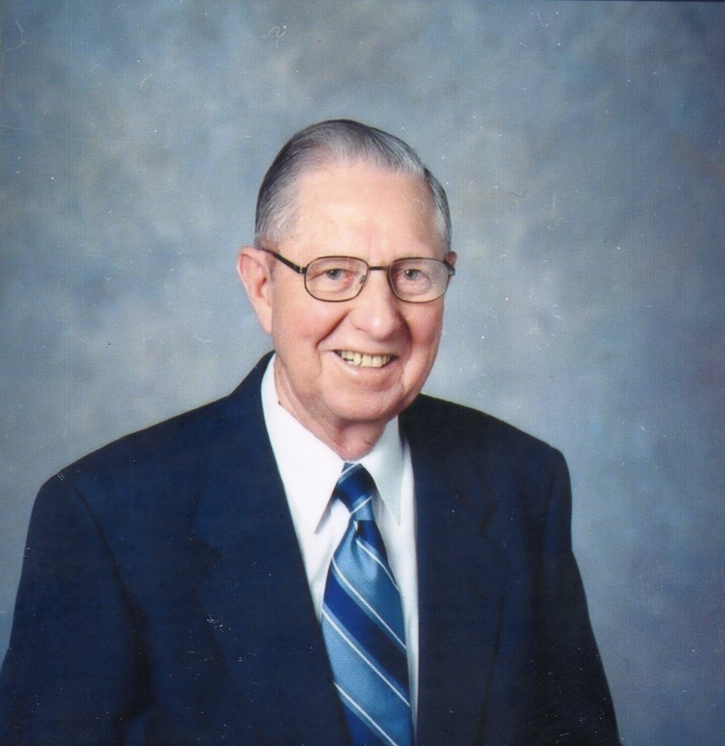 In Memoriam to One of the Lions in the History of Scottsdale: Bill ...